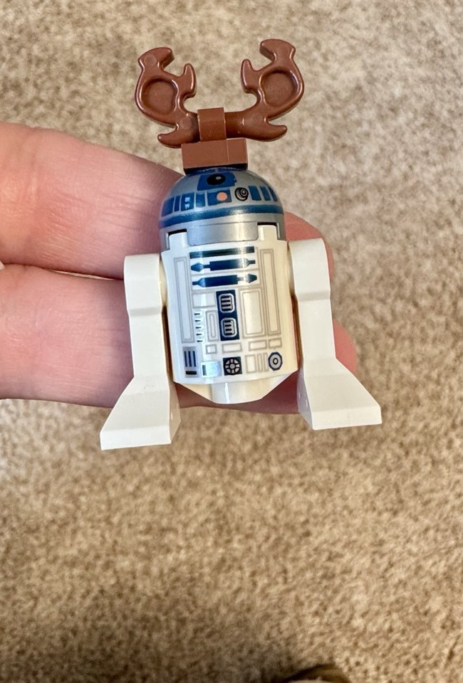 LEGO Star Wars Minifigure: Santa C-3PO & Reindeer R2-D2 (sw0680 sw0679 ...