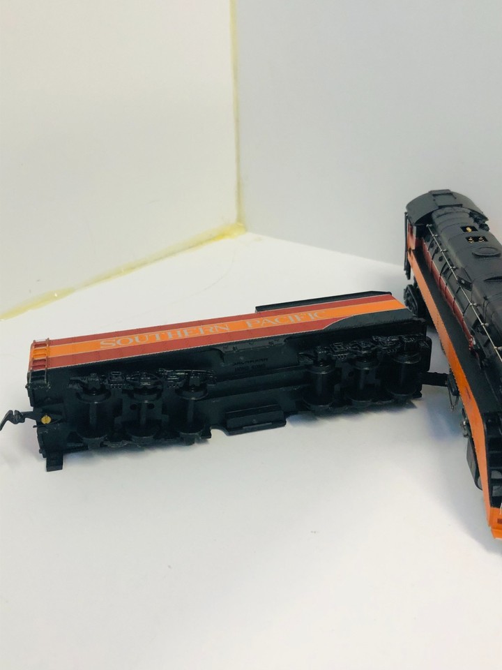 Bachmann Southern Pacific 4-8-4 Daylight #4449 HO Scale | eBay