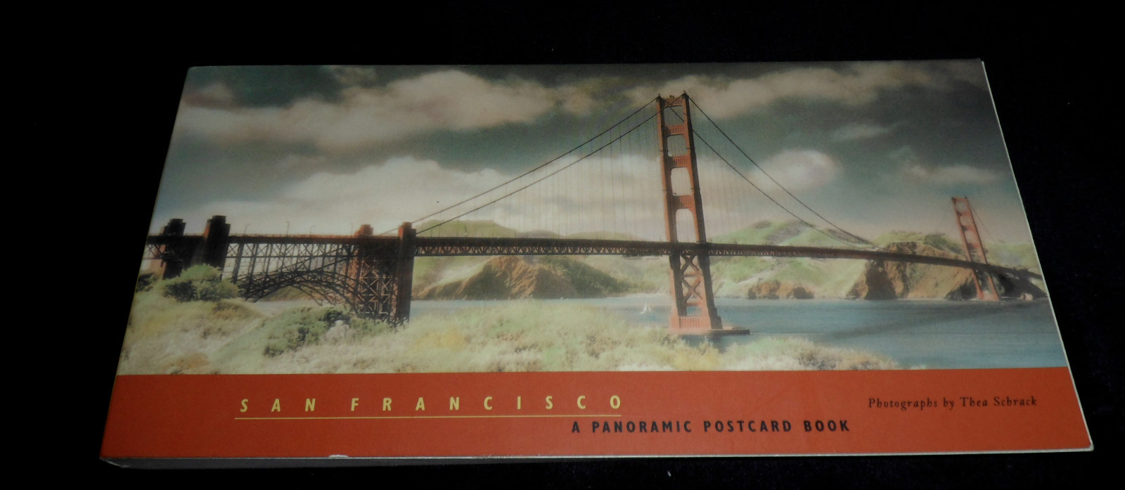 San Francisco A Panoramic Postcard Book / Photographs by Thea Scbnrack ...