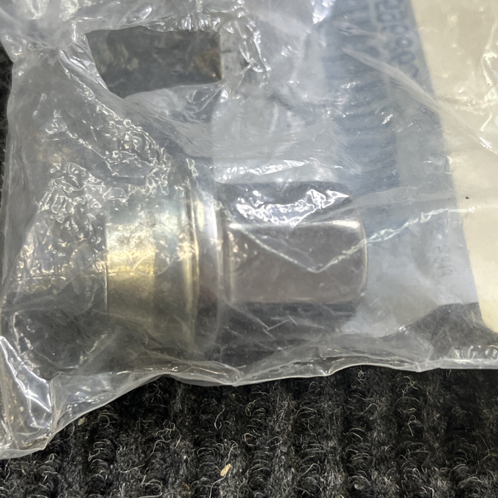 🔥🔥🔥GM OEM Wheel Lug Nut 9596863 Free Shipping 🔥🔥🔥 | eBay