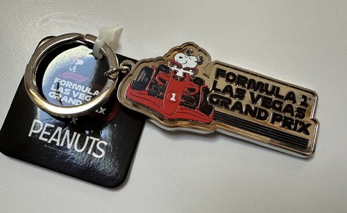 2024 Formula 1 Las Vegas Grand Prix x Peanuts Collab F1 Snoopy Keychain ...