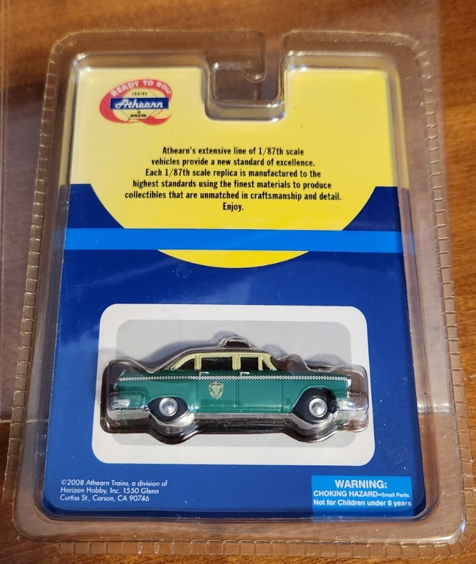 Athearn HO Ford Checker Cab #26373 Decorated for Green/Beige Checker ...