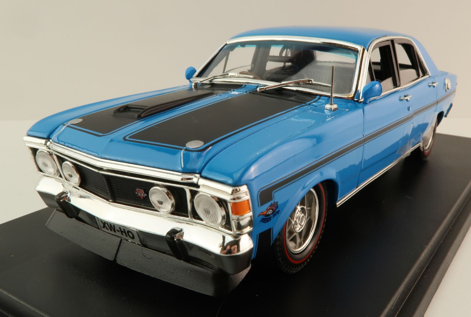 DDA Collectibles DDA24827 - Ford Falcon XW GTHO Phase II True Blue ...