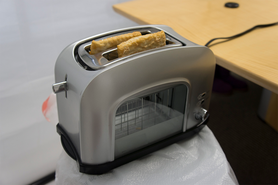 New 2-slice See-Through Automatic Toaster Stainless Steel Silver ...