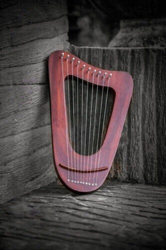 Scottish Highland 10 Metal Strings Triangle Design Lyre Harp along with ...