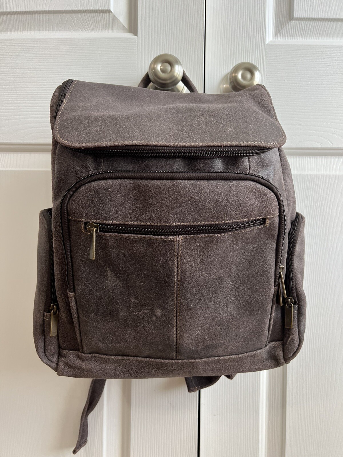 100% Genuine Leather Brown Backpack Exterior & Interi… - Gem