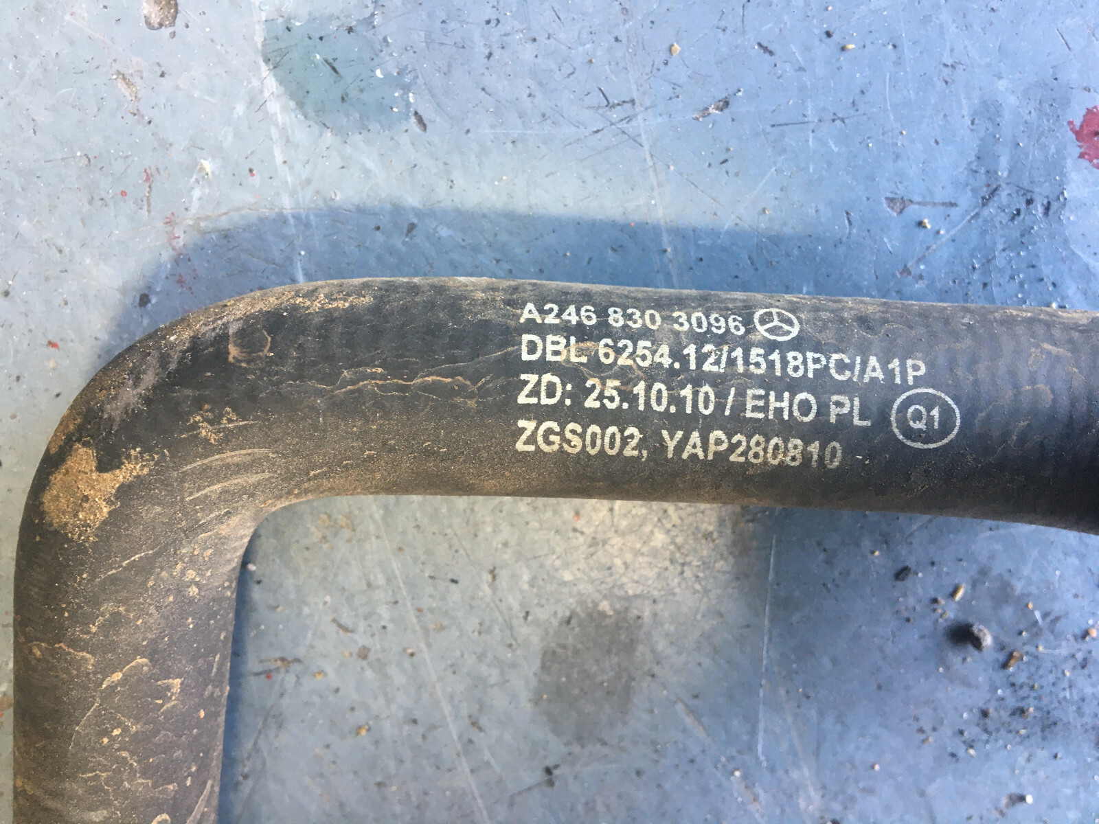 A2468303096 Mercedes W176 W246 A B Class pipe hose tube engine water ...