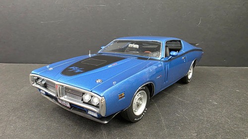 AMERICAN MUSCLE AUTHENTICS 1971 DODGE CHARGER RT 1/18 DIECAST DC | eBay