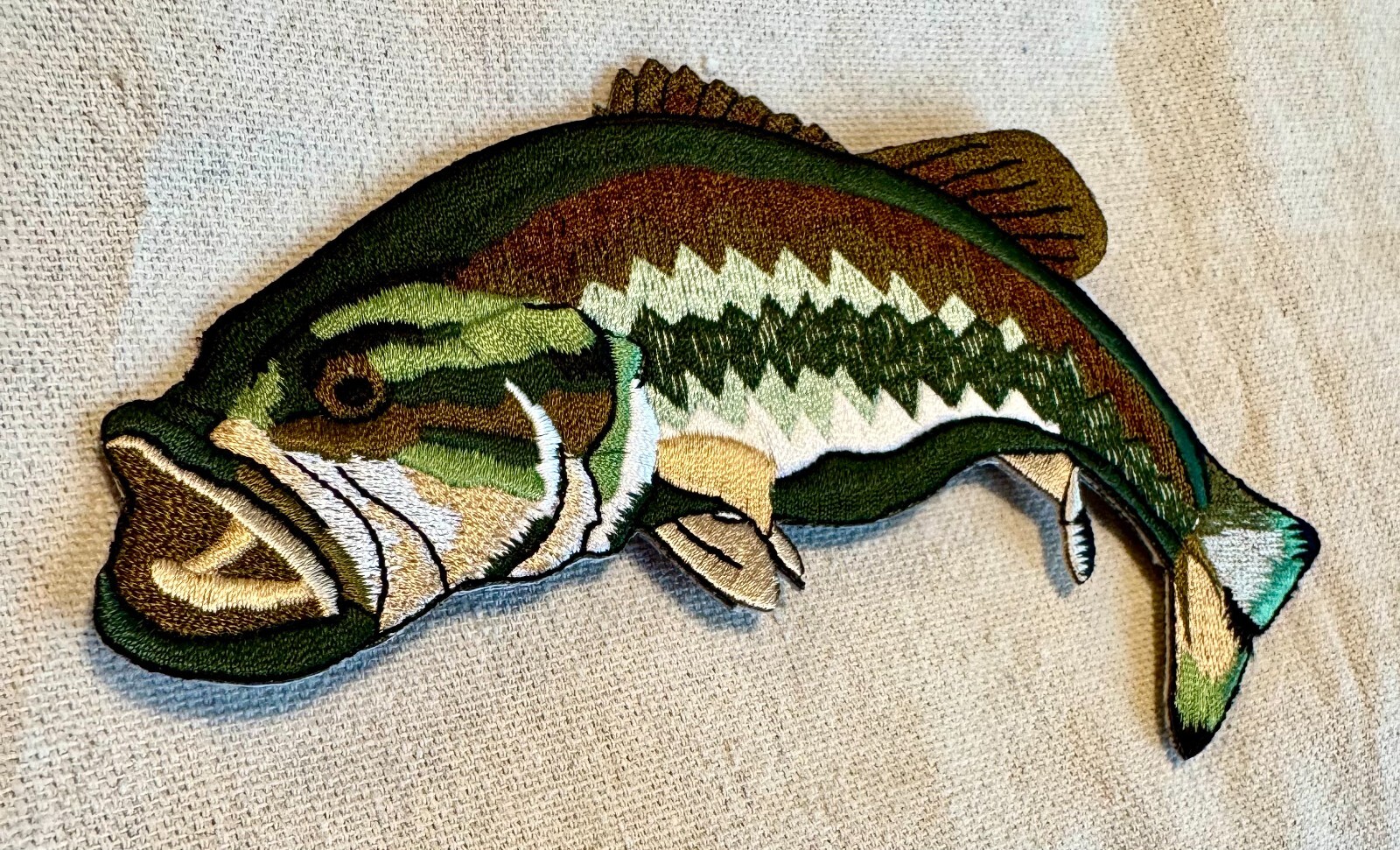 LARGE MOUTH BASS PATCH embroidered iron-on FISHING FISH largemouth ...