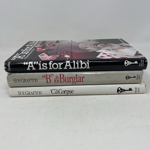 Lot of 3 Sue Grafton Kinsey Millhone Alphabet Series HC DJ A, B, C ...
