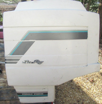Sea Ray / MERCURY Outboard MOTOR 130 HP V6 SPLIT Top Engine Cowl COVER ...