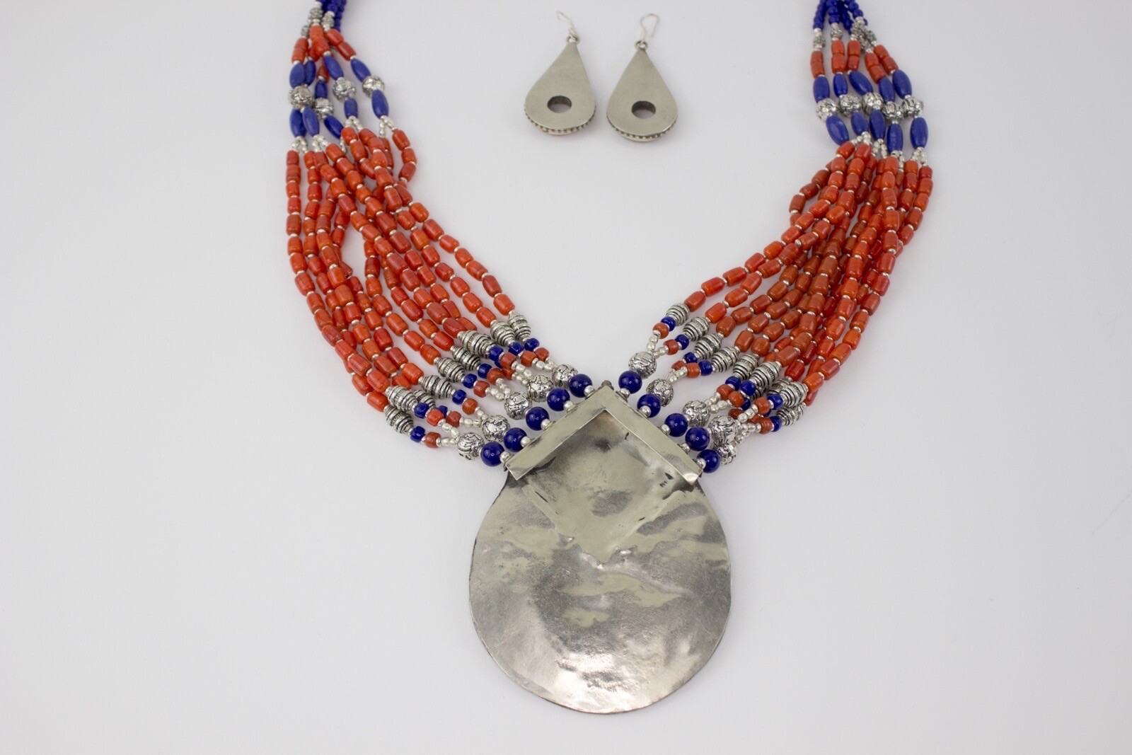 Antique Beautiful Tibetan Nepali Orange Pendant Neckl… - Gem