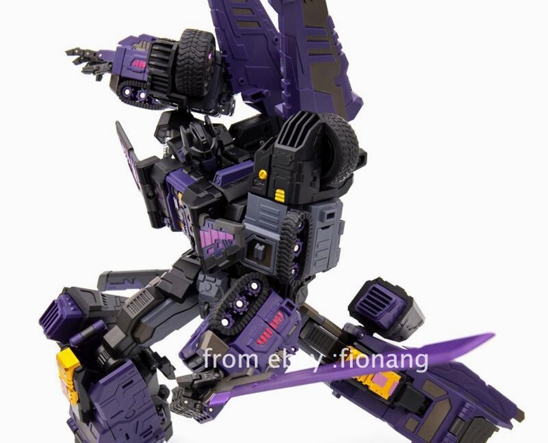 IDW GDW-03B Shadow Blade Dark Six Sided Beast | eBay