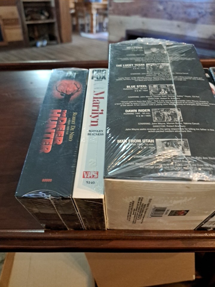 Big Lot Of Sealed VHS Tapes. John Wayne, Clint Eastwood, Tom Hanks ...
