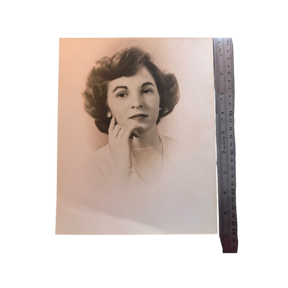 1940s Woman Portrait Vintage Studio Photo Glamour Pose Original Large ...