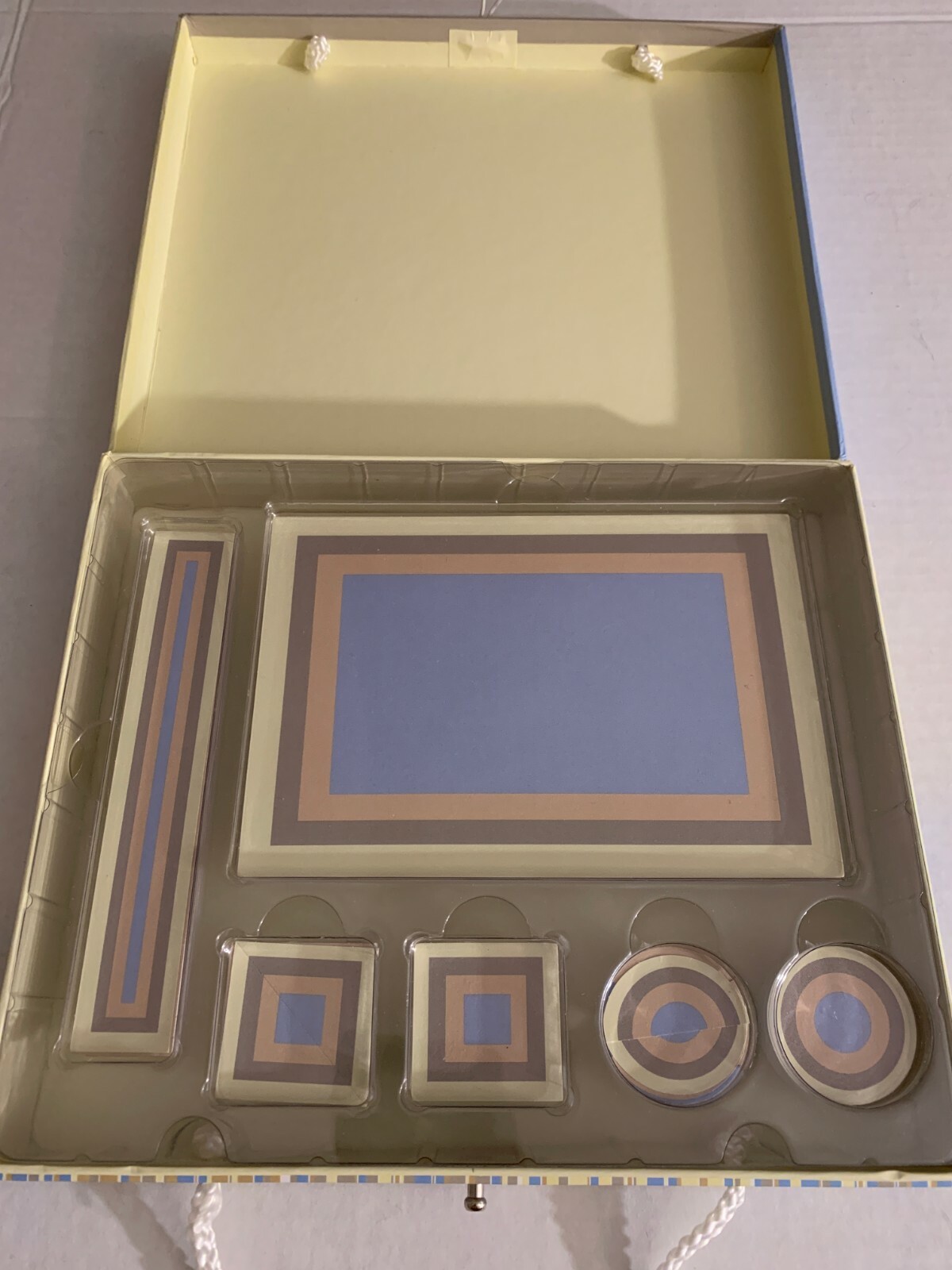 Creative Memories Box of Shapes Printed Scrapbooking Cards Paper New ...