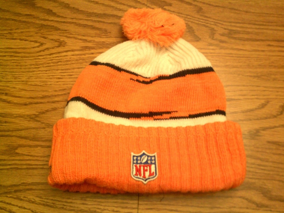 NFL Denver Broncos Beanie Hat New Era Orange Blue Knit Pom Pom Stocking ...
