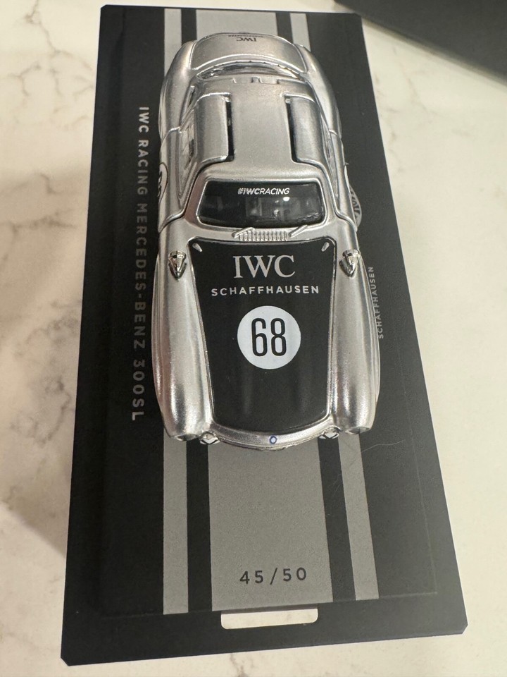 IWC Pilot’s Watch Chronograph Edition IWC x Hot Wheels™ Racing Works ...