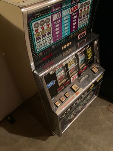 TRUMP Taj Mahal IGT triple diamond 25 cent slot machine. | eBay