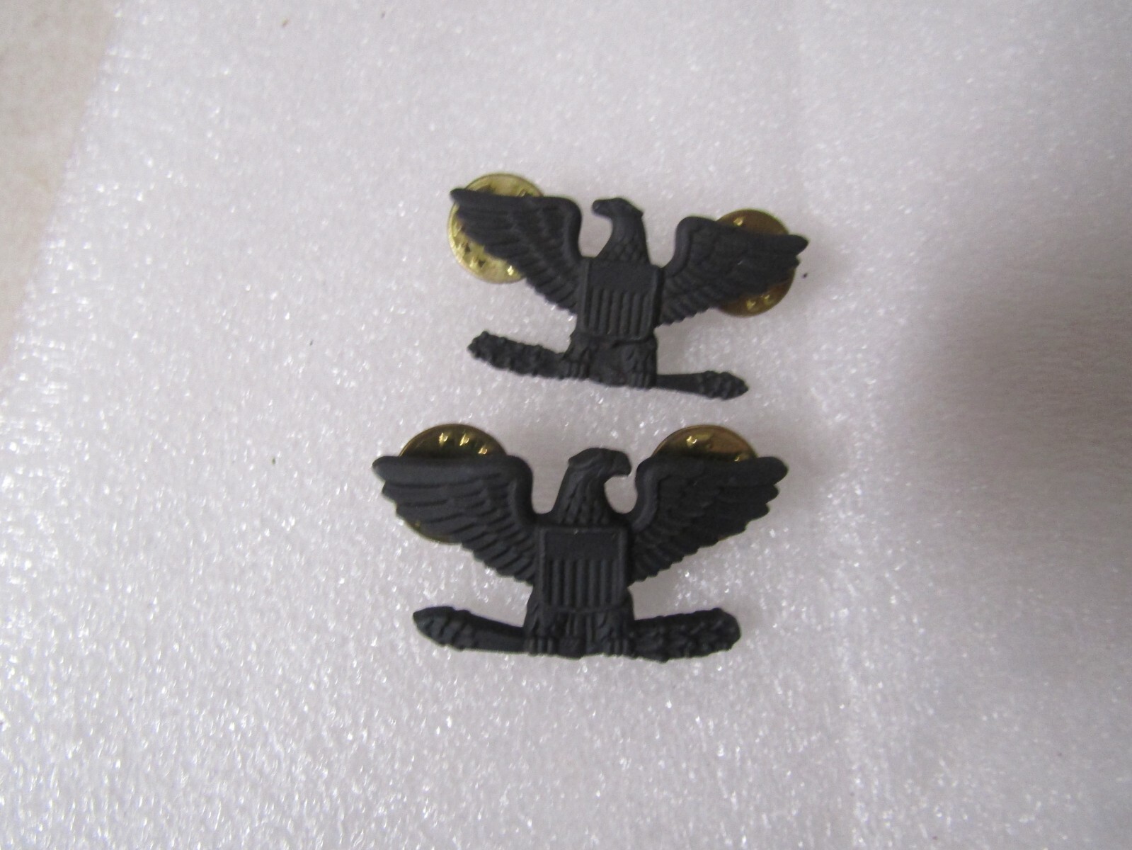MILITARY INSIGNIA SUBDUED PIN ON RANK SET OF 2 O-6 FULL BIRD COLONEL | eBay