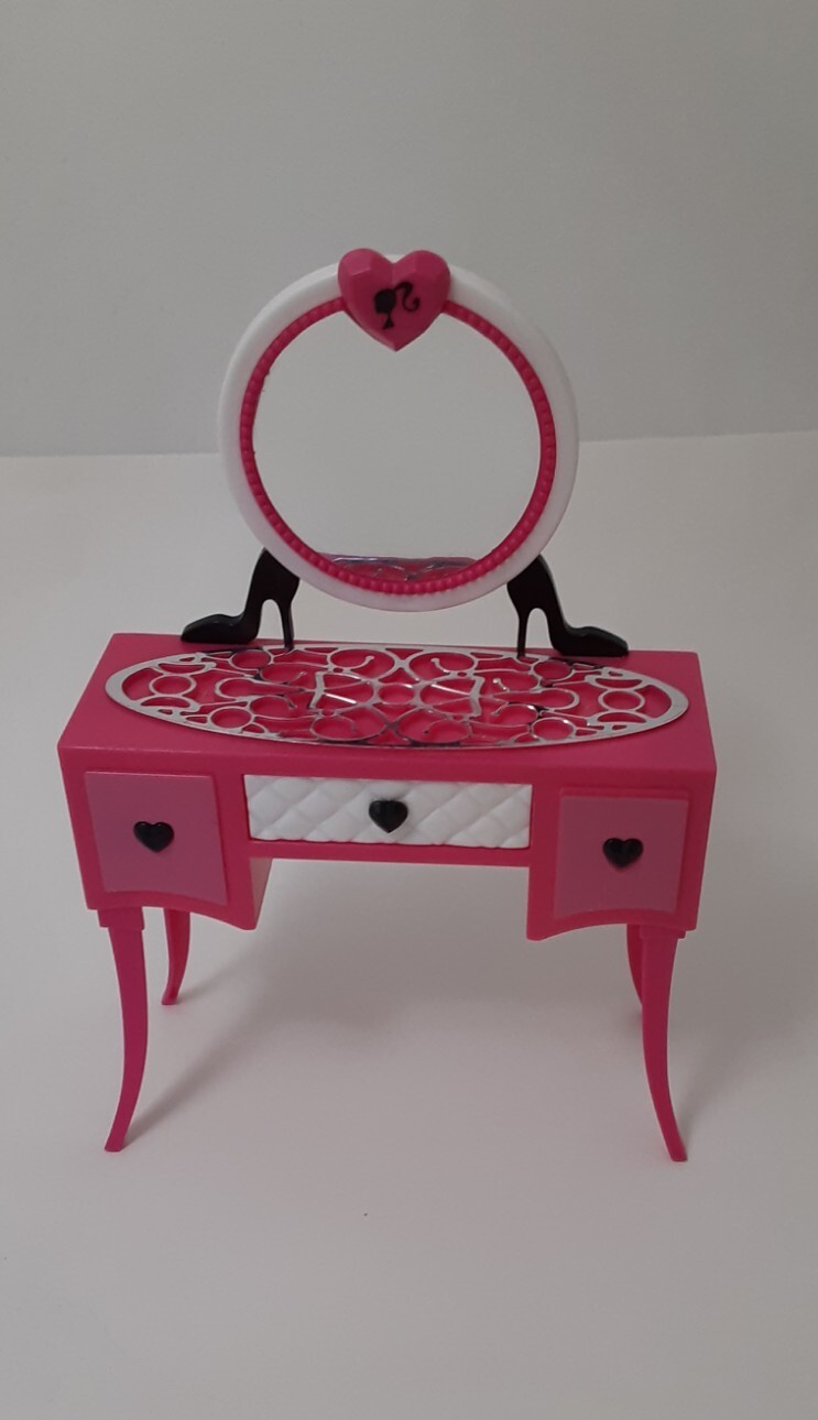 How To Make A Doll Makeup Table | Saubhaya Makeup