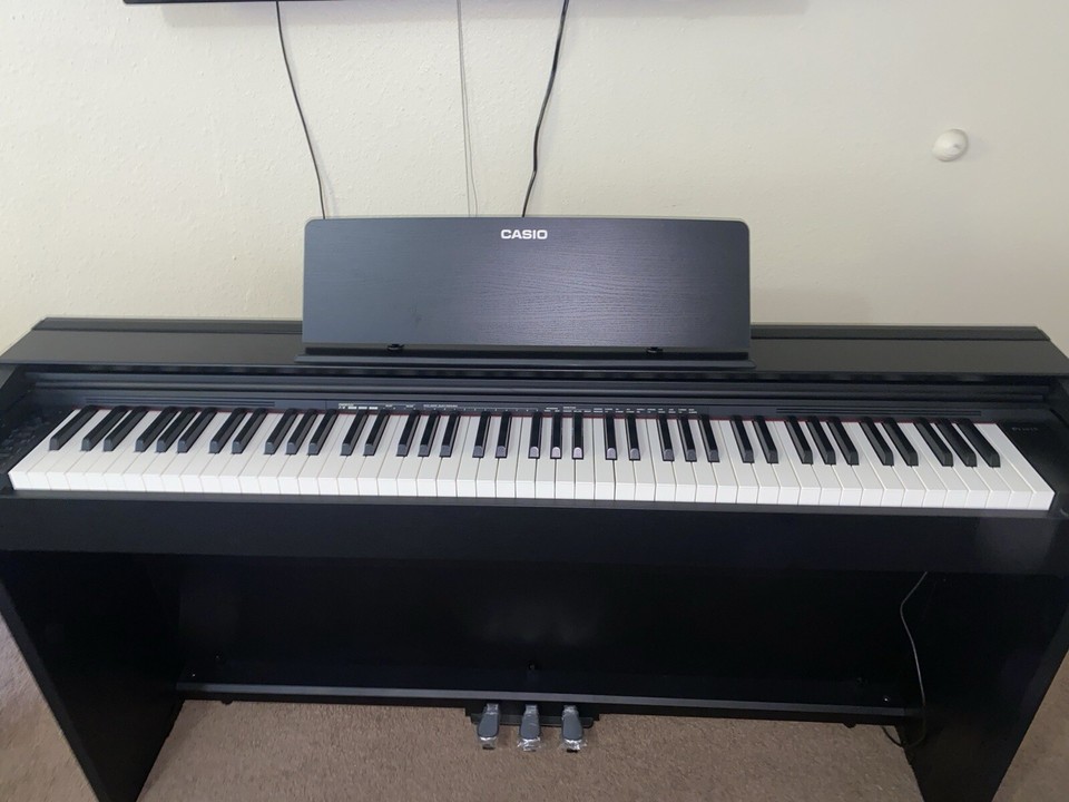 Digital Piano - Casio - PX-870 Keyboard with 88 Velocity-Sensitive Keys ...