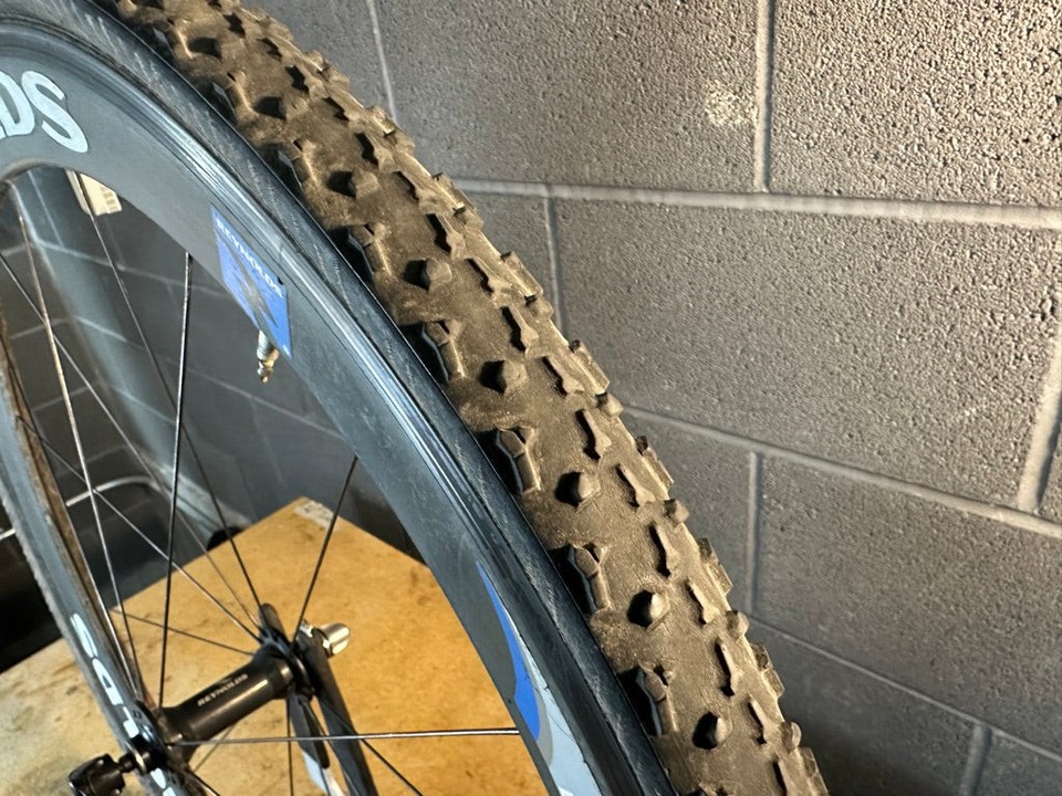 Reynolds DV46 Cross Carbon 700c Tubular Front Wheel | eBay