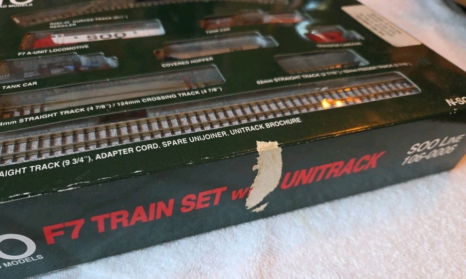 N Scale F7 Train Set - KATO SOO Line Complete & Ready to Run - Unitrack ...