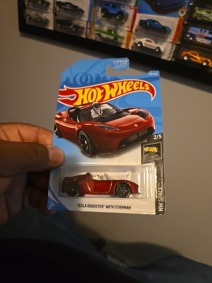 2019 Hot Wheels Tesla Roadster with Starman Red | eBay