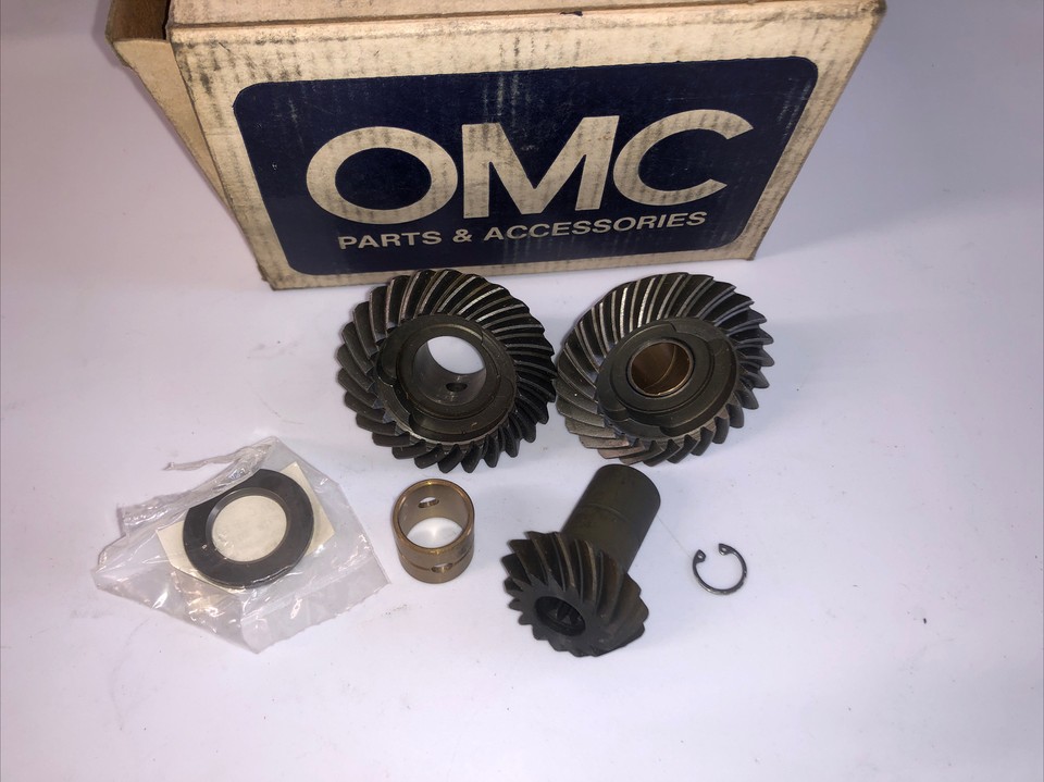 377147 NEW GENUINE OEM VINTAGE JOHNSON EVINRUDE OUTBOARD GEAR SET ...