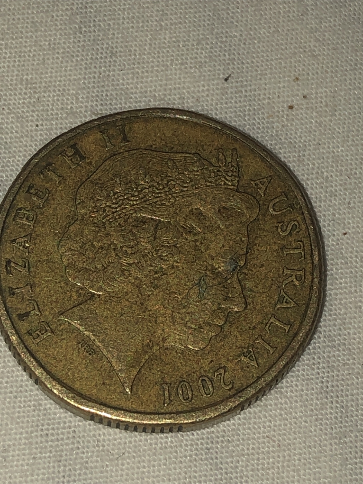 2001 AUSTRALIAN $1 DOLLAR COIN - INTERNATIONAL YEAR OF VOLUNTEERS ...