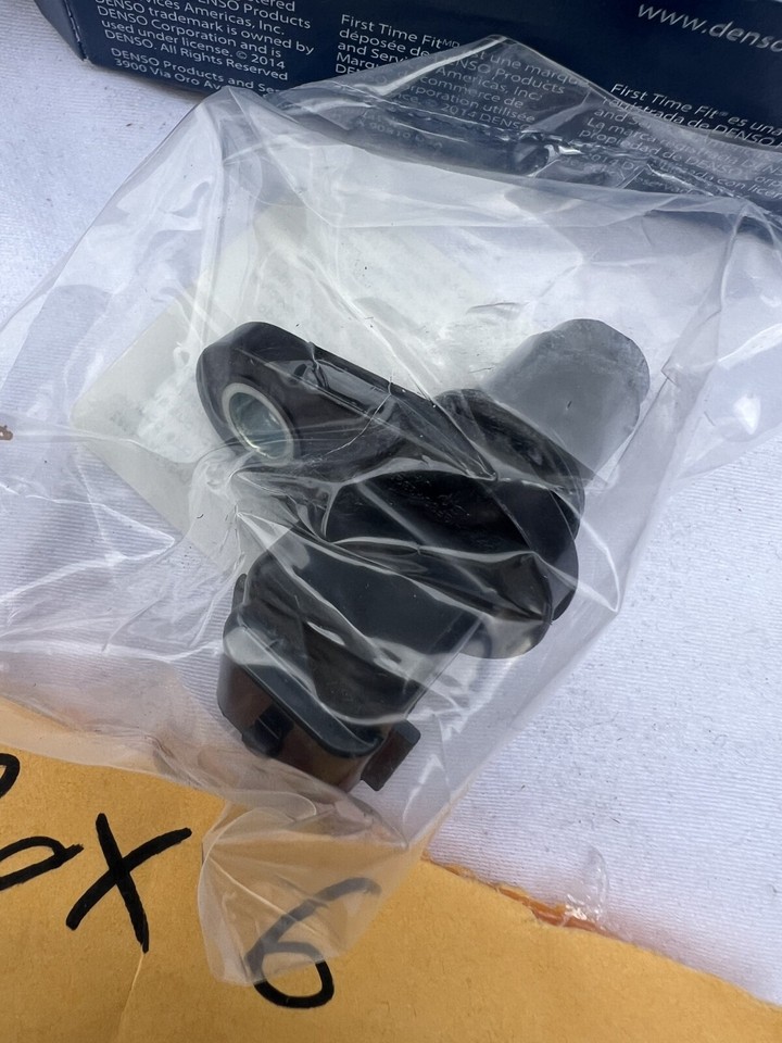Genuine OEM Nissan/ Renault Crankshaft Position Sensor 23731-JA11B for ...