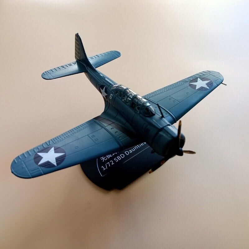 1:72 WW2 Douglas SBD Dauntless Bomber Aircraft Model Diecast Military ...