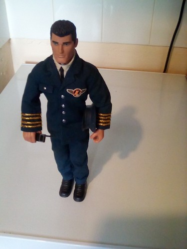Action Man James Bond 007 "You Only Live Twice" Limited Edition Figure ...