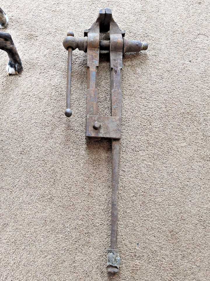 Antique 60 Lb 43" Tall Blacksmith 5-in Leg Vise | eBay