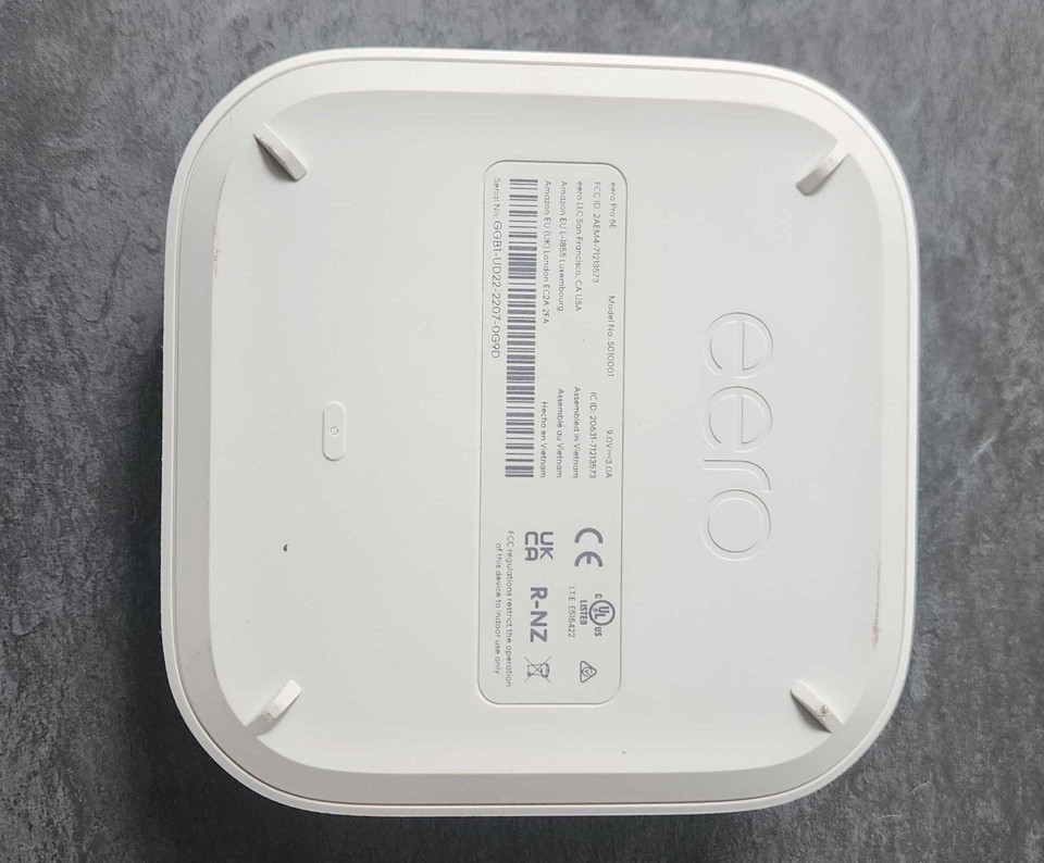 eero Pro 6E Tri-Band Mesh Wi-Fi Router S010001 White No Adapter Lock ...