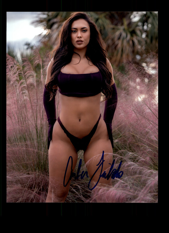 Amber Fields Signed 8x10 Photograph Image #46 Autograph Playboy Model | eBay