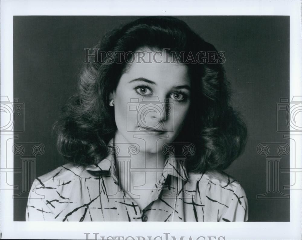 Carmen Thomas