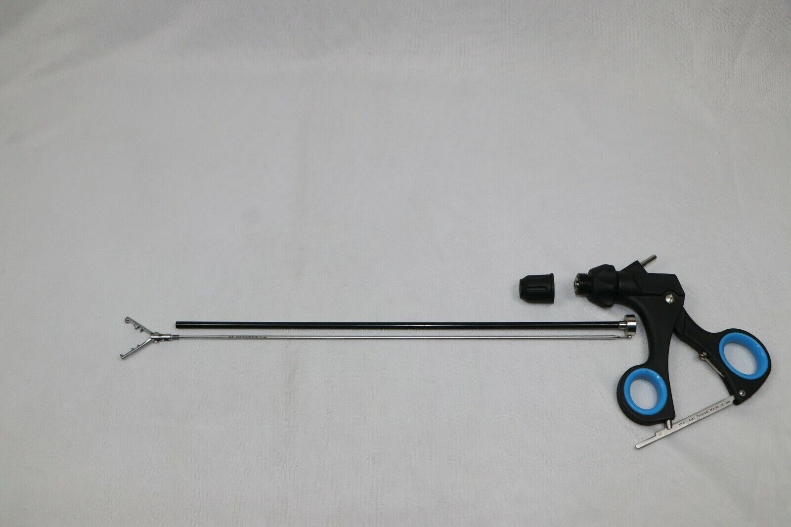 Laparoscopic SS Monopolar Claw 2x3 With Teeth Grasper 5mm Surgical ...