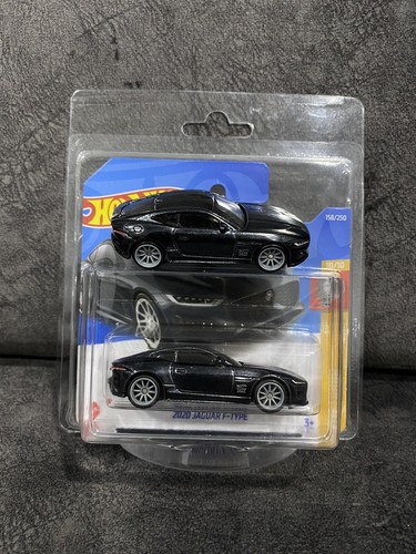 Hot Wheels 2022 STH 2020 Jaguar F-Type Super Treasure Hunt - Short Card ...