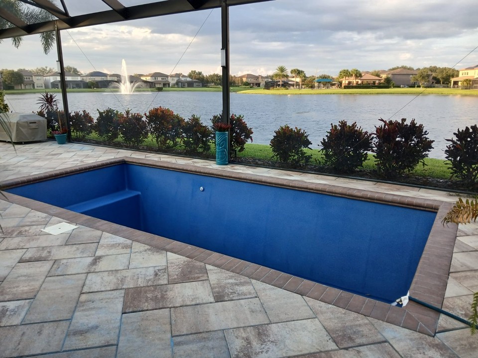 Fiberglass Pool Shell New Fiori 400 W/ ECOFINISH ( 7.6 X 13.1 X 4.7 ...