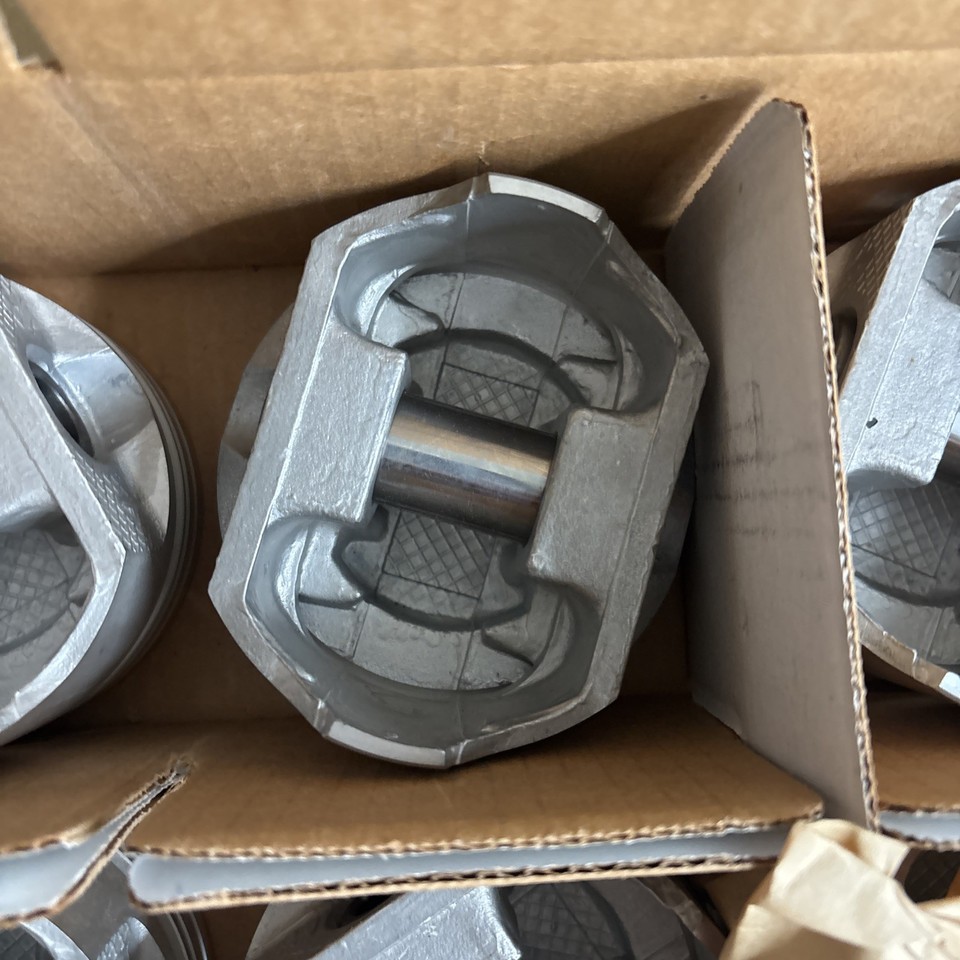 NOS Federal Mogul 345NP .040 Chevy 350 Engine Pistons Set of 8 | eBay
