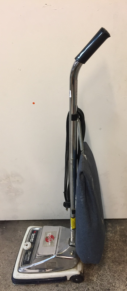 Sanitaire Model S657 Heavy Duty Commercial Upright Vacuum 720 Watts ...