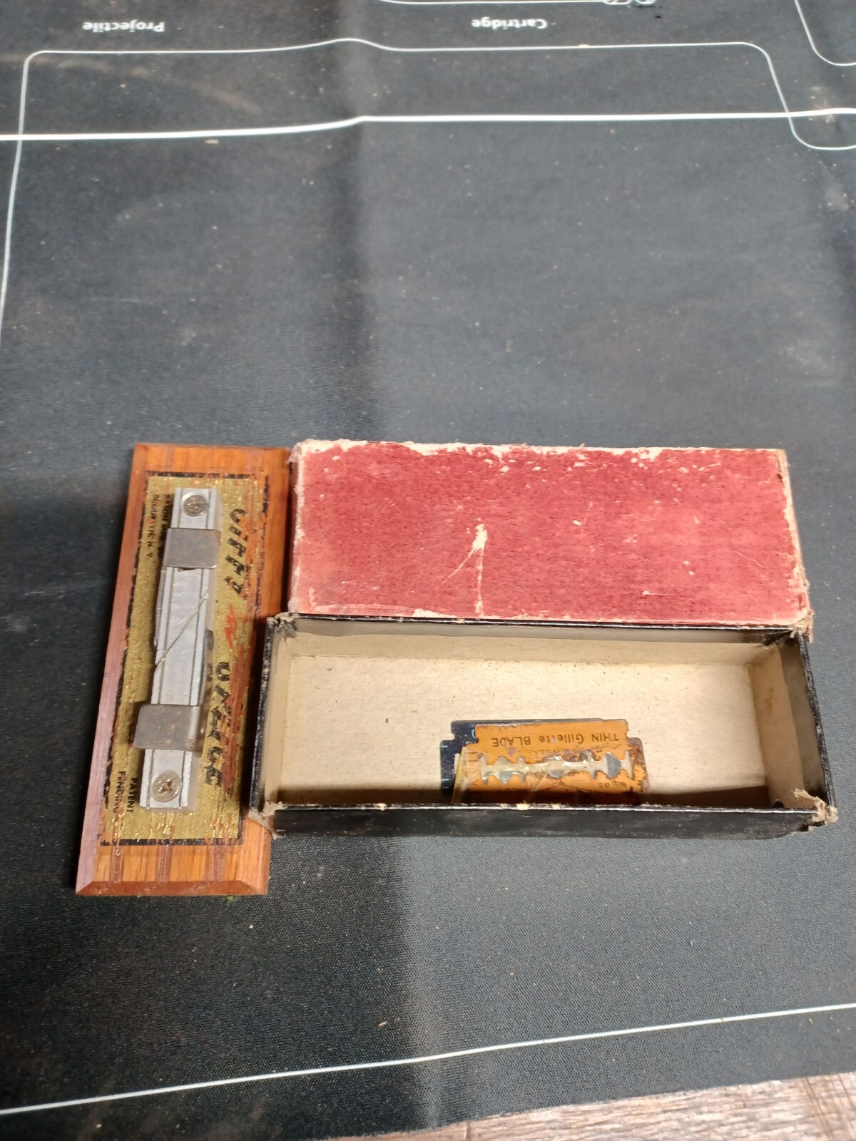 VINTAGE MAGNETIC 1/4" AUDIO TAPE SPLICER - "JIFFY SPLICE" IN ORIGINAL ...