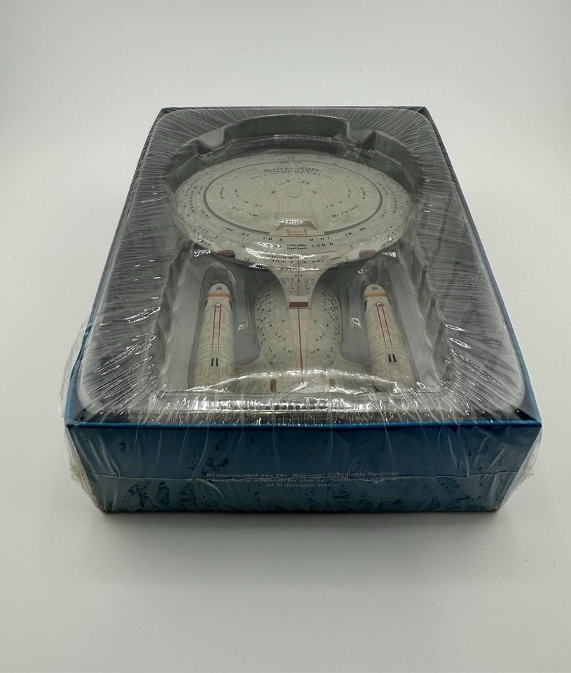 Eaglemoss Star Trek Starship Issue #1 USS Enterprise NCC-1701-D (Model ...