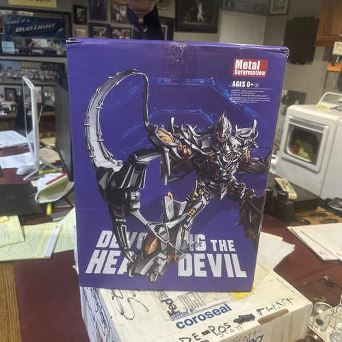 Black Mamba Oversized LS-12 Devouring The Heart Megatron | eBay