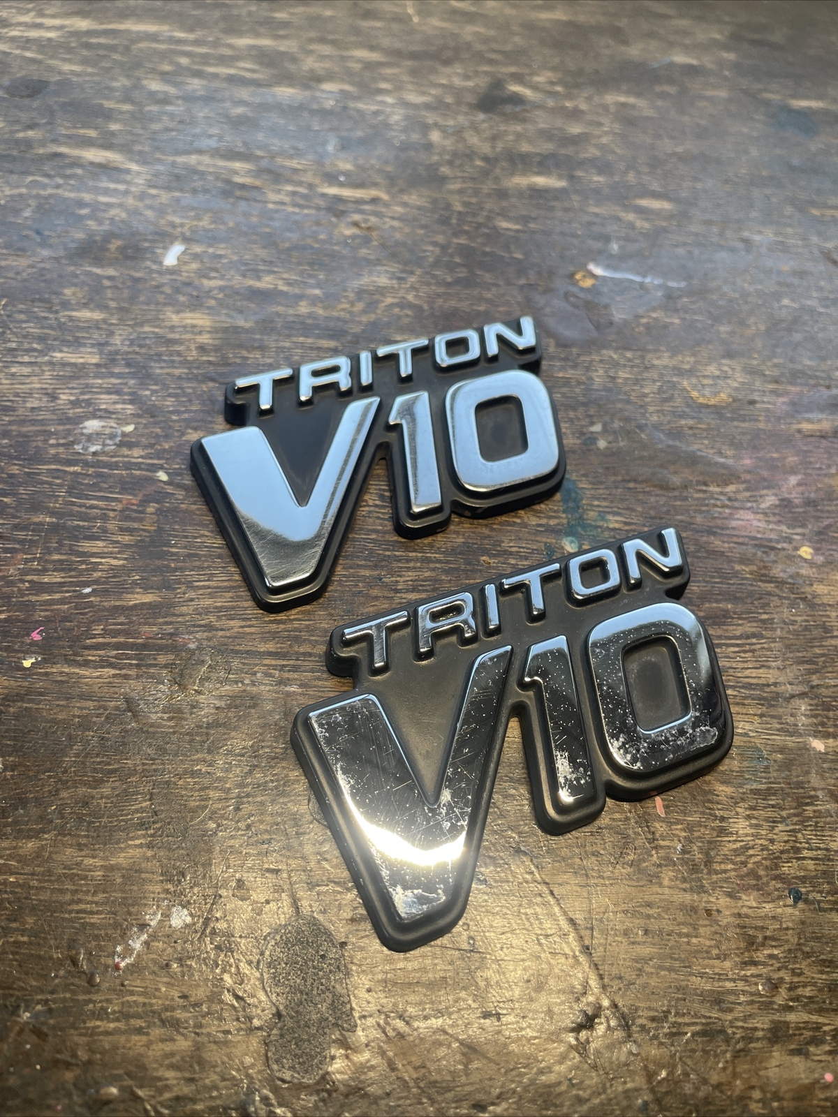 Ford F-250 Fender V10 Emblem Pair ** NO ADHESIVE ** USED | eBay