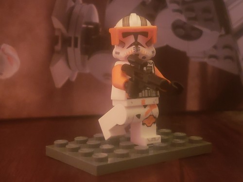 LEGO Star Wars 212th Clone Trooper Phase 2 Commander Cody Minifigure ...