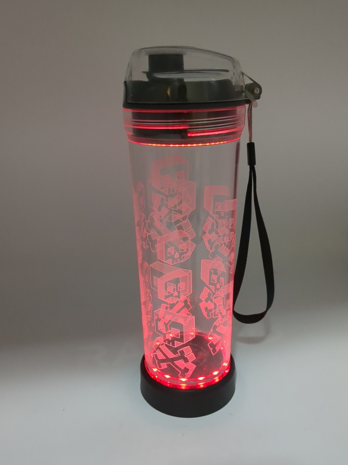 Igloo Yew Stuff Pop Lights LED Light Up Bottle 22 oz BLOCK SKULLS | eBay