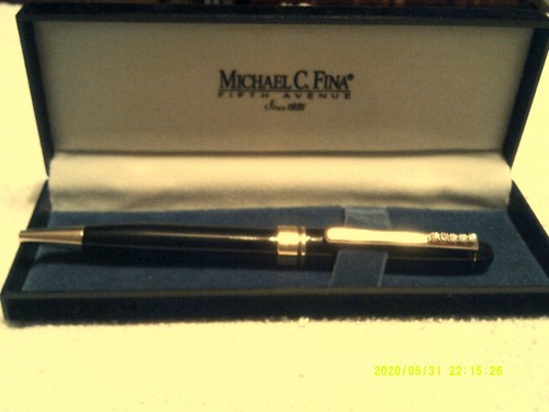 Michael C. Fina pen new open box has gold band and simulated diamonds ...
